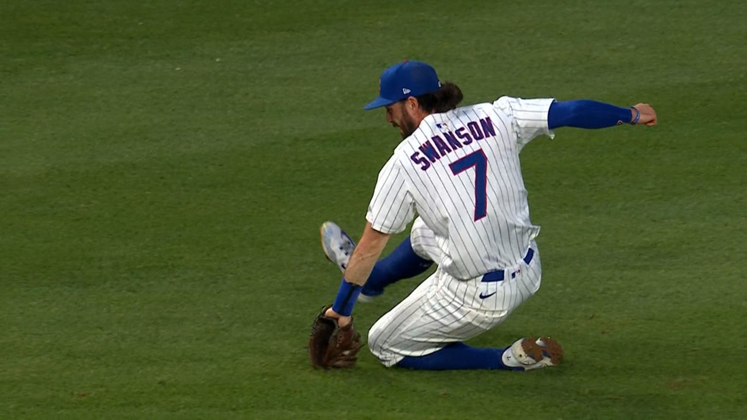 Dansby Swanson's fabulous sliding play | 09/02/2025 | MLB.com