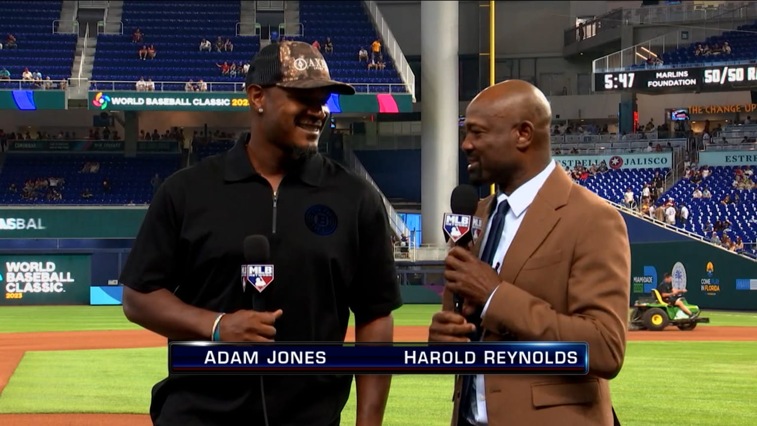 Adam Jones discusses his Classic catch and more | 03/19/2023 | MLB.com