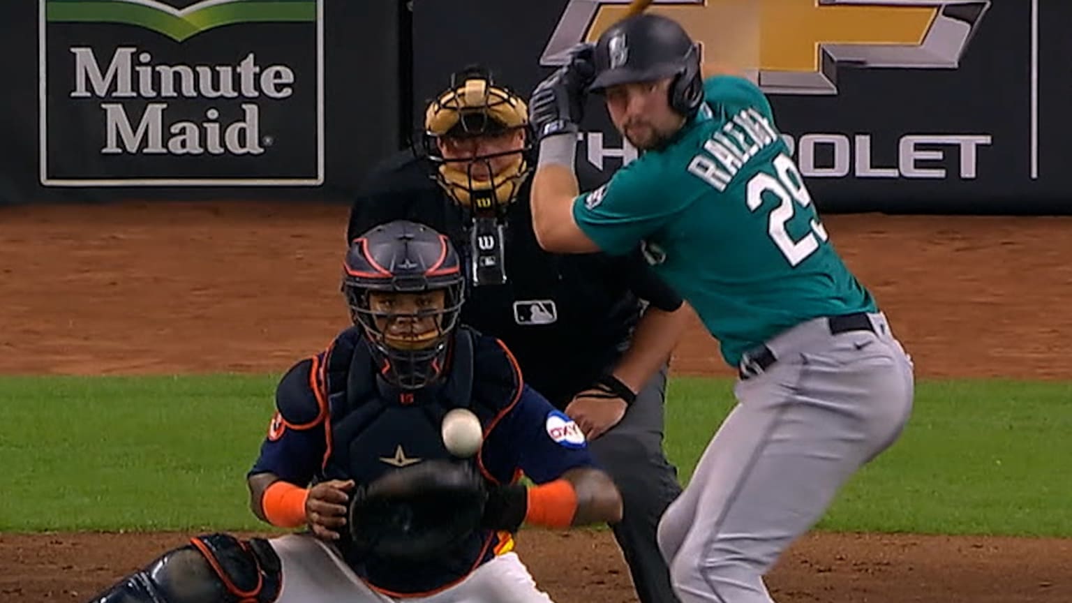 Cal Raleigh plates a run with a single to left field | 08/19/2023 ...