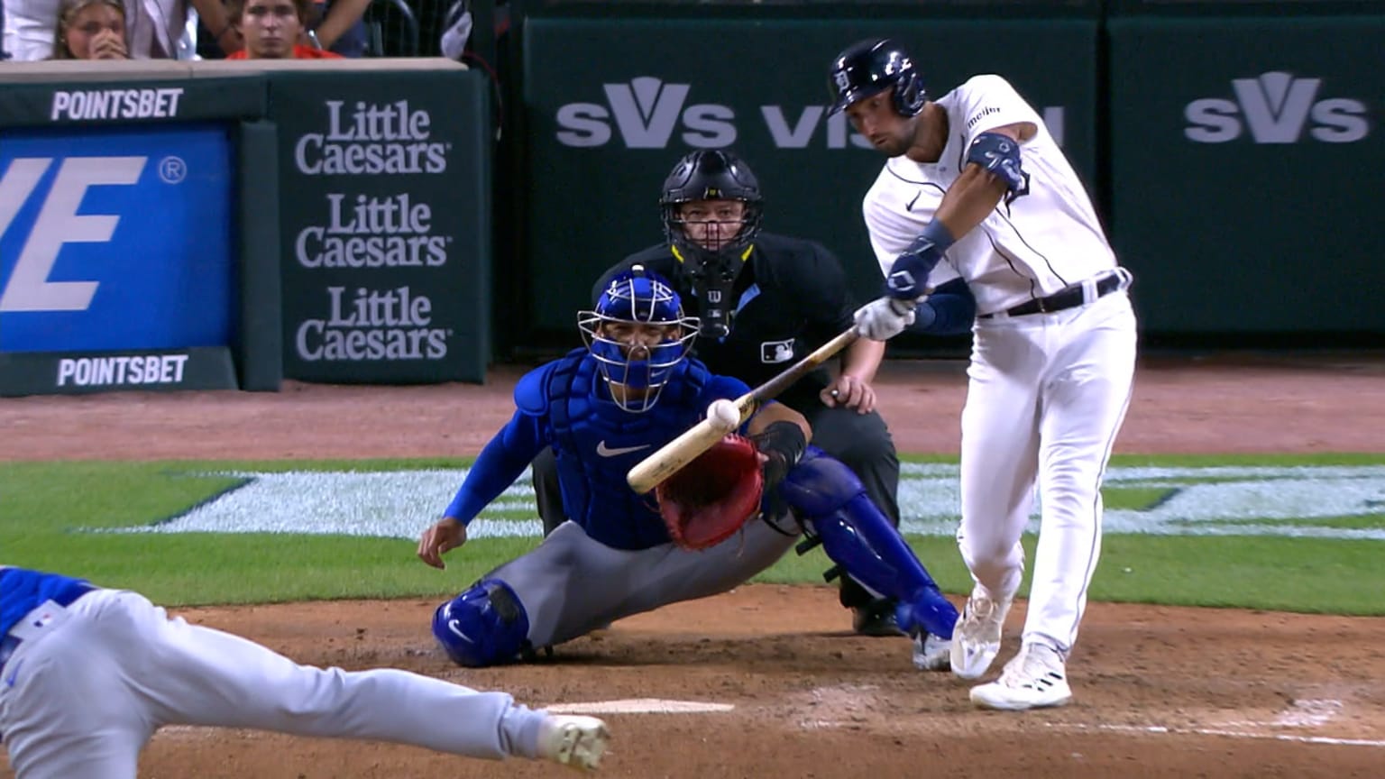 Matt Vierling hits an RBI single in the 9th | 08/21/2023 | Detroit Tigers