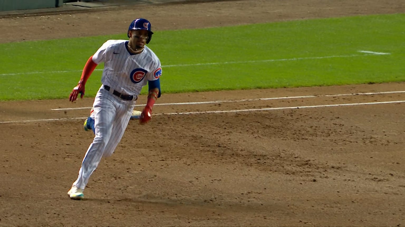 Christopher Morel doubles in the 3rd inning | 08/22/2022 | Chicago Cubs
