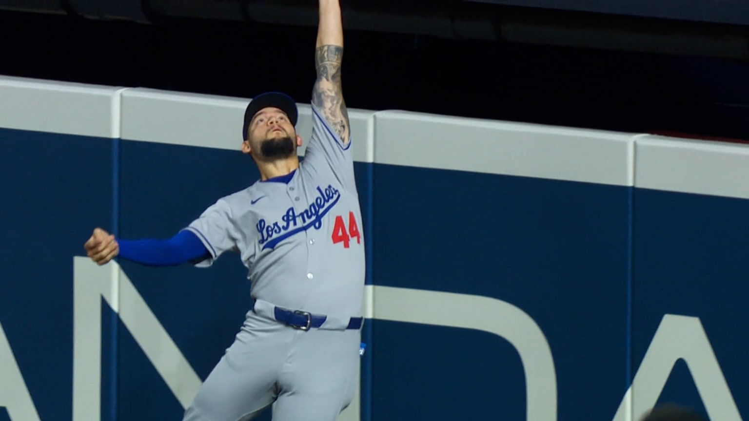 Andy Pages makes leaping catch to start double play | 05/06/2025 | MLB.com