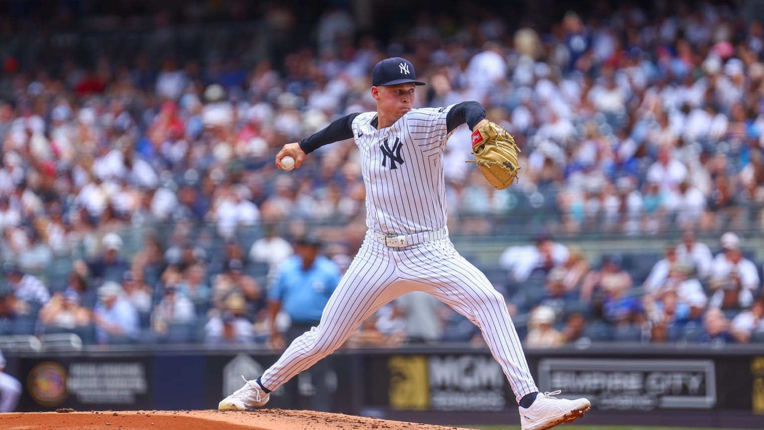 Will Warren escapes jam with double play | 07/13/2025 | New York Yankees