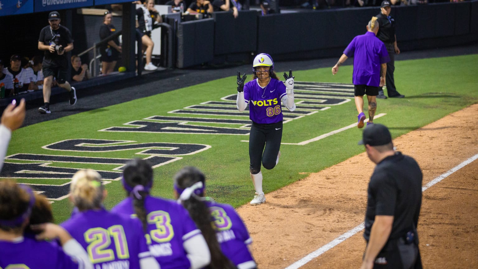 McKenzie Clark's three-run homer | 06/08/2025 | MLB.com