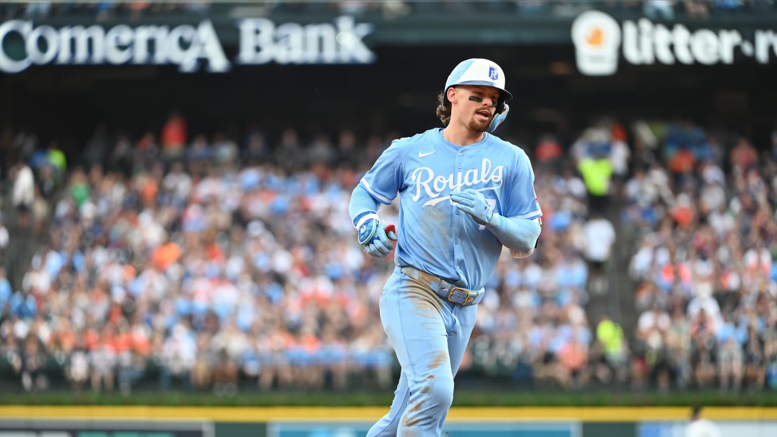 Bobby Witt Jr.'s solo homer (19) | 08/23/2025 | MLB.com