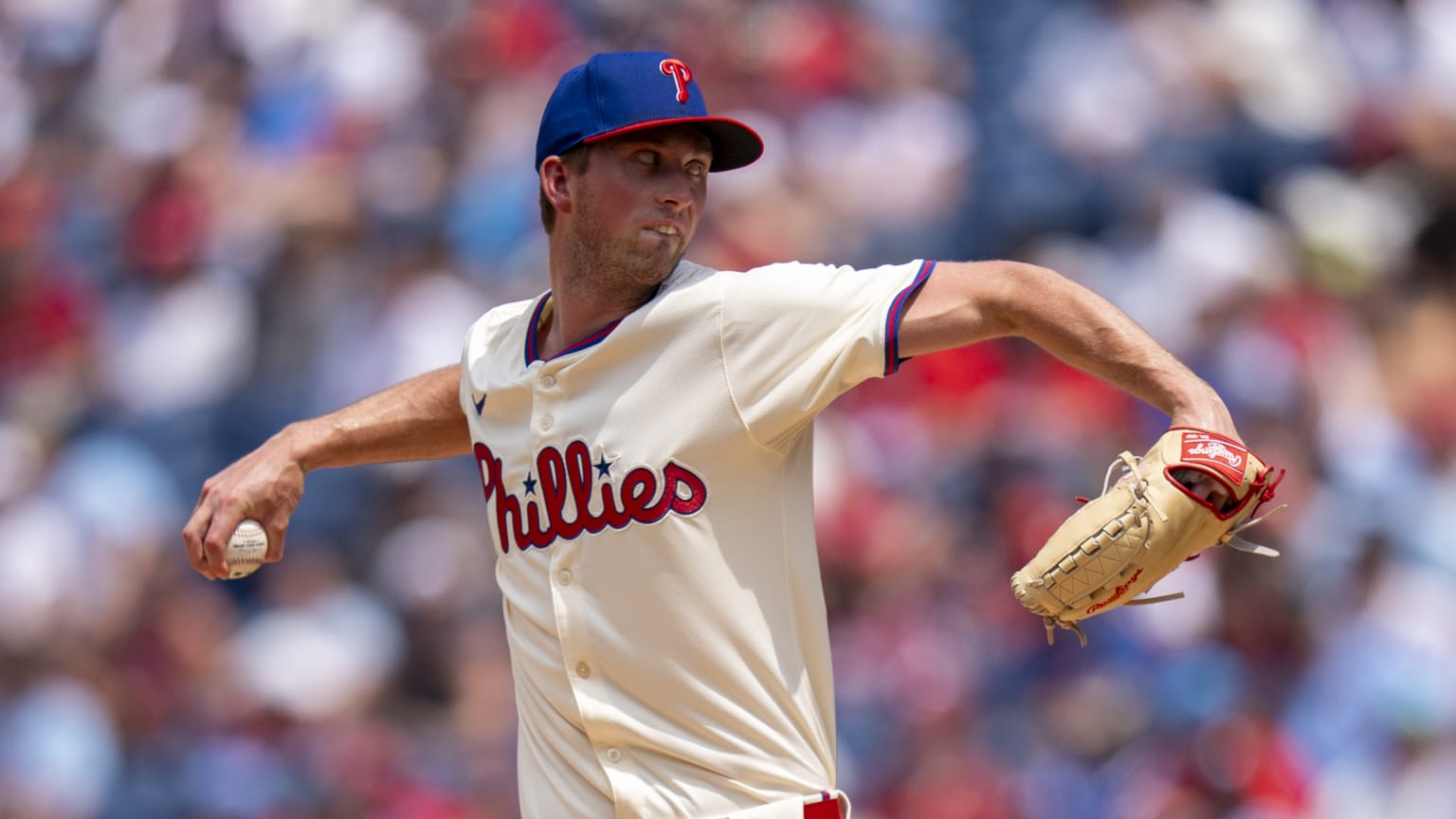 Michael Mercado fans Zack Gelof | 07/14/2024 | Philadelphia Phillies