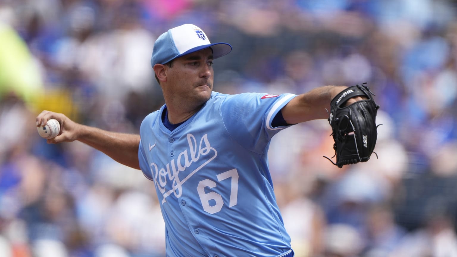 Seth Lugo fans eight in 5 2/3 scoreless frames | 06/28/2025 | MLB.com