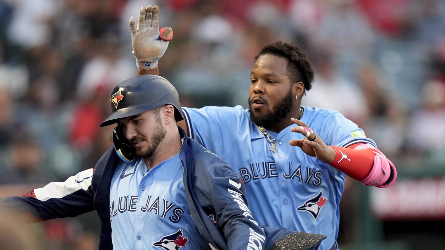 Blue Jays crush back-to-back jacks in the 3rd inning | 08/13/2024 ...