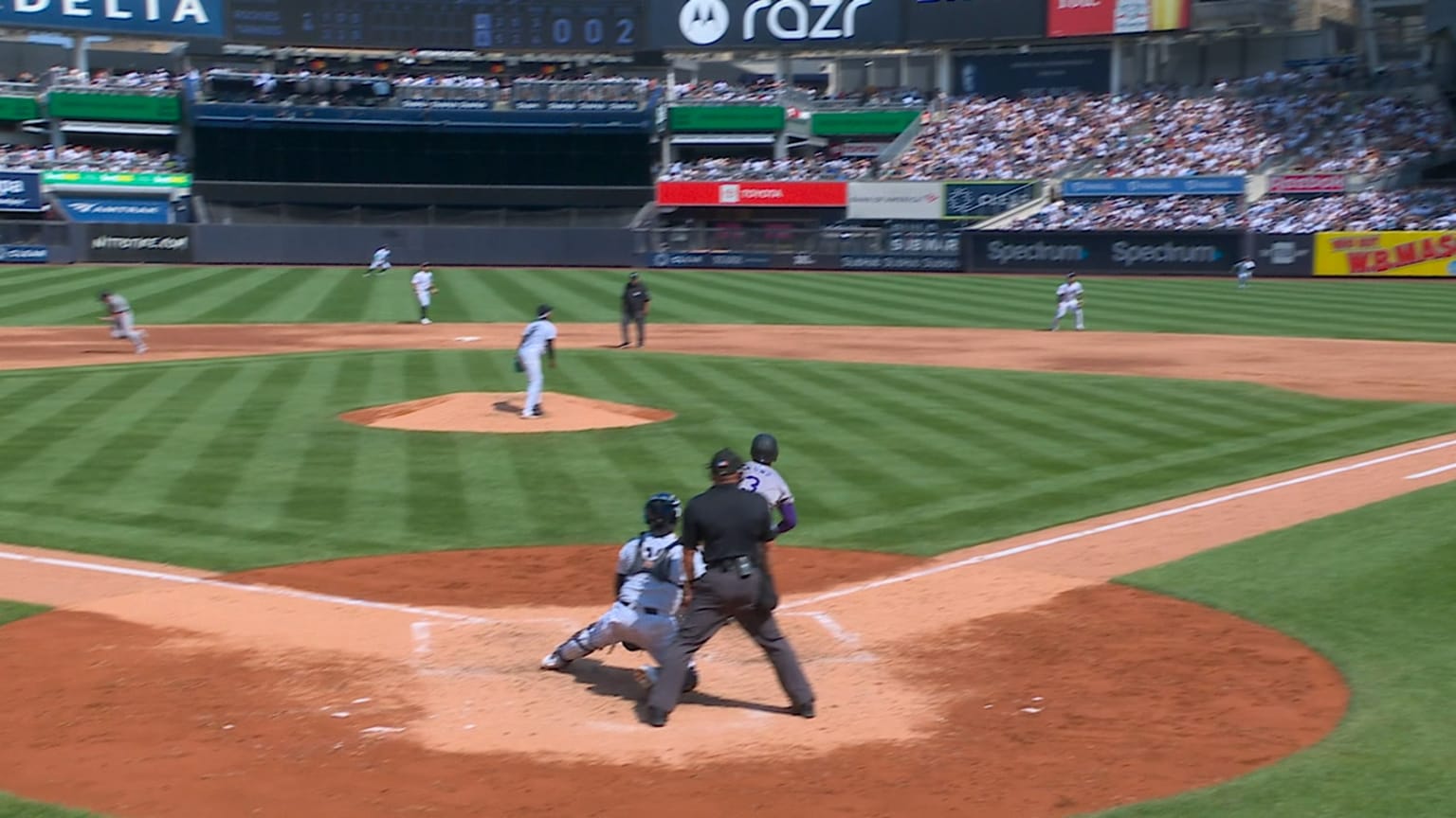 Drew Romo remolca con sencillo en el 4to | 25/08/2024 | Los Rockies de ...