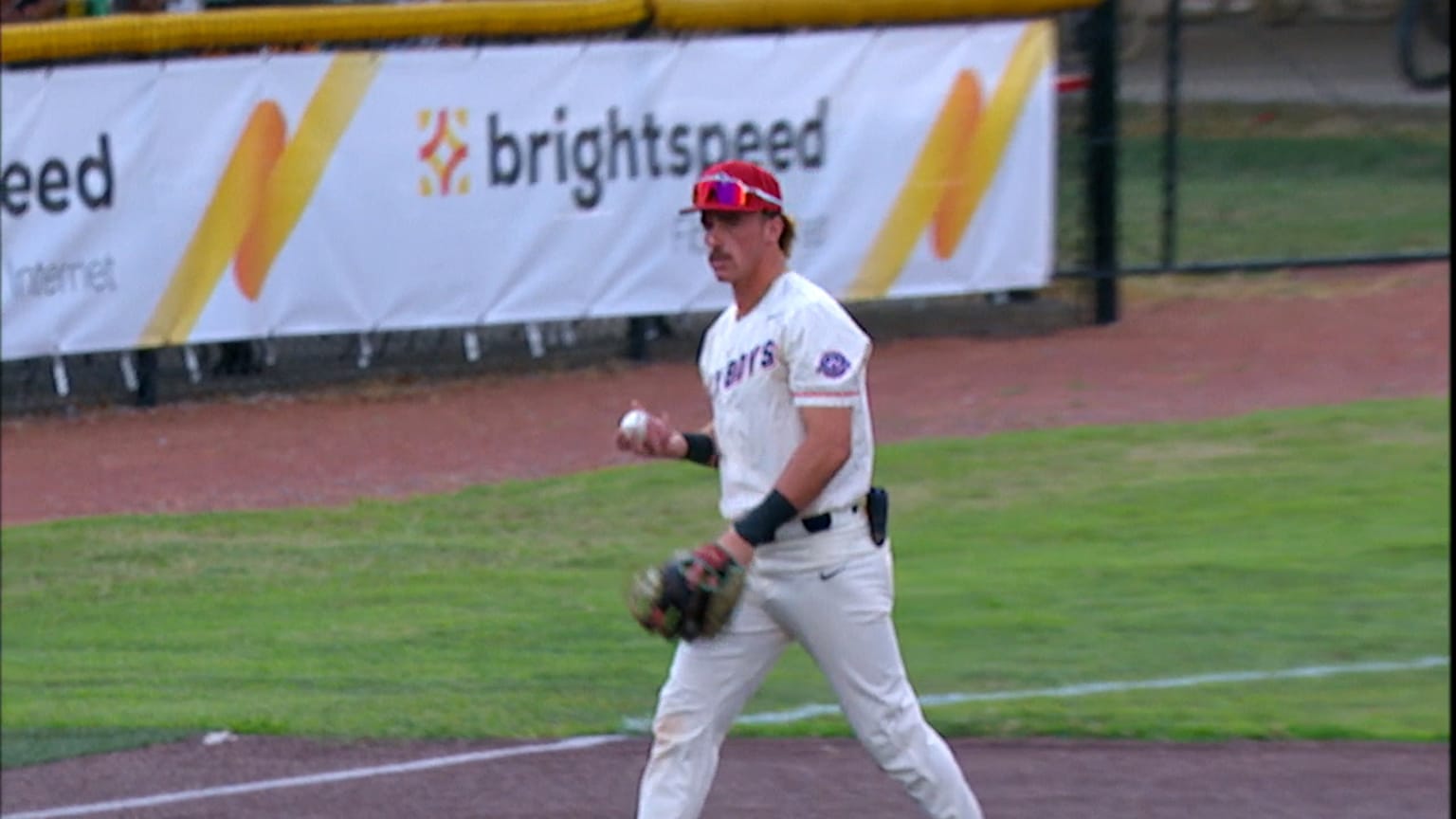Brodie Johnston's leaping grab at third | 07/24/2024 | MLB.com