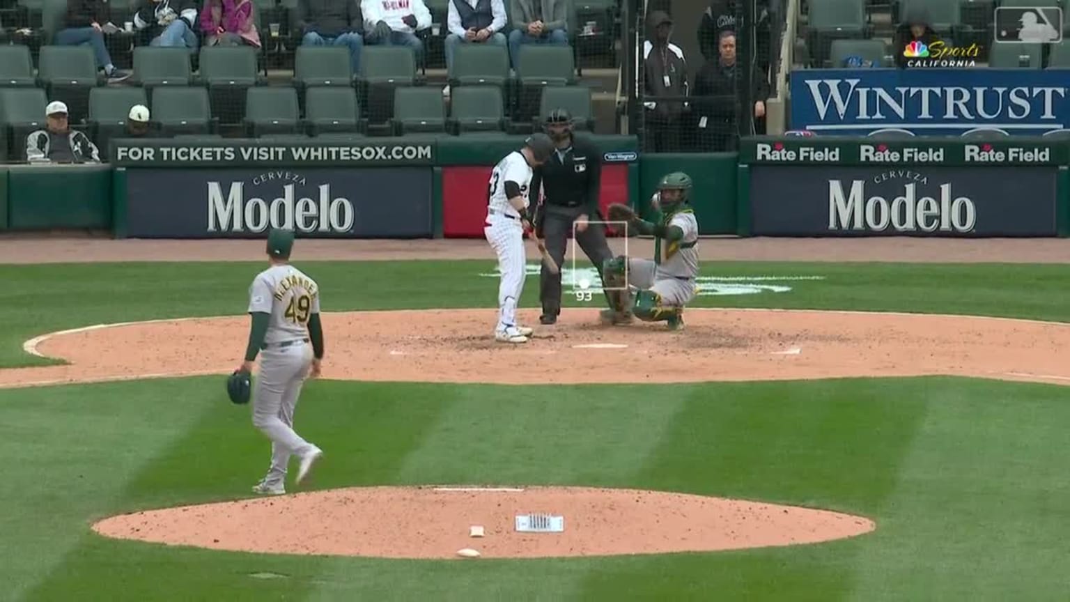 Andrew Benintendi flies out to left fielder Brent Rooker. | 04/17/2025 ...