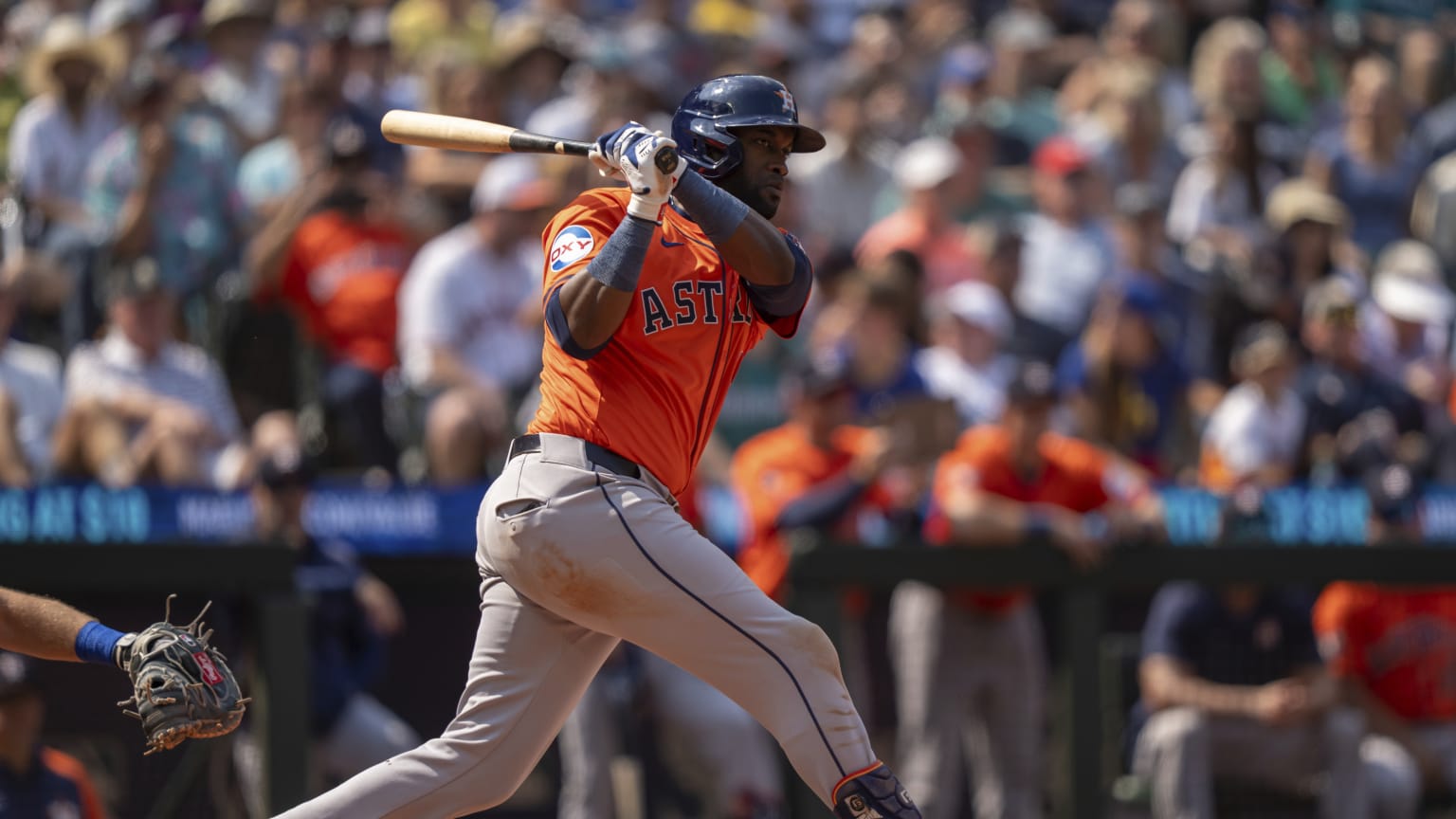 Yordan Alvarez completes cycle with double | 07/21/2024 | Houston Astros