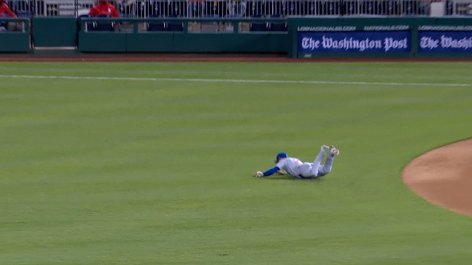 Nico Hoerner makes an athletic stop in the 7th | 05/02/2023 | MLB.com