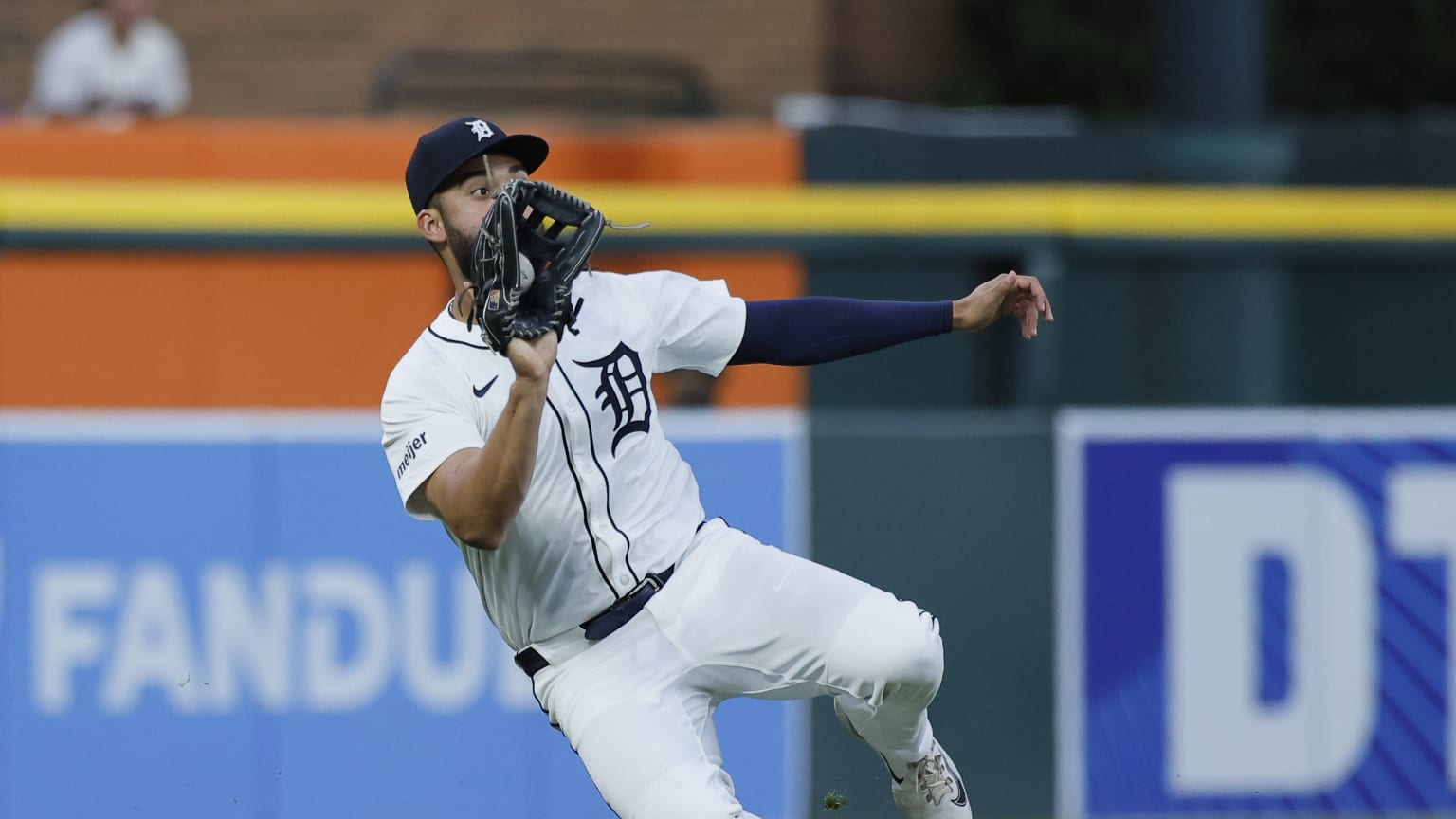 Riley Greene's sliding catch | 05/27/2025 | Detroit Tigers