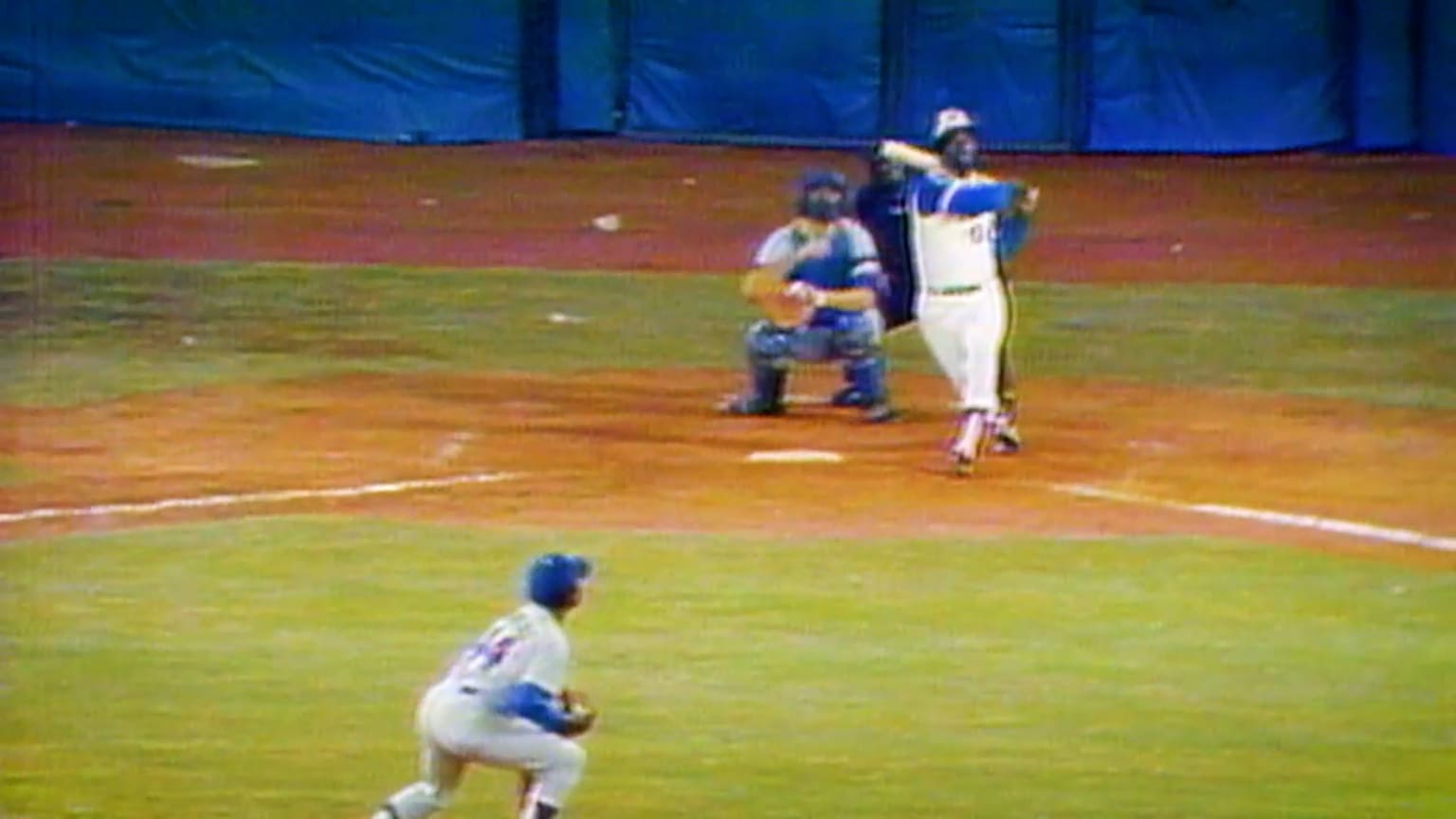 Hank Aaron relives his 715th home run | 04/05/2024 | MLB.com