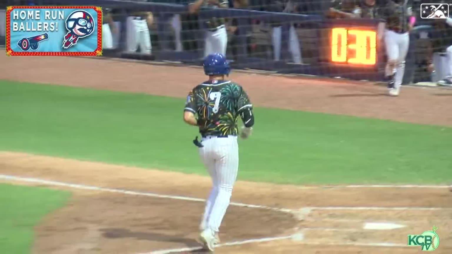 No. 4 White Sox prospect Jacob Gonzalez slugs a homer | 08/20/2023 ...