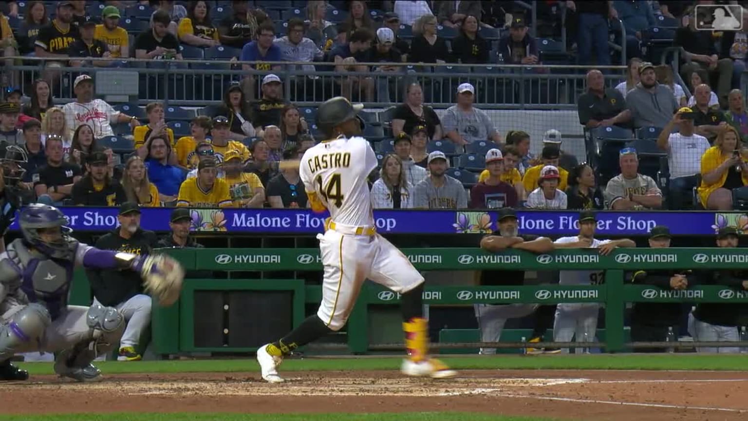 Rodolfo Castro homers to center field, Joe scores | 05/08/2023 | MLB.com