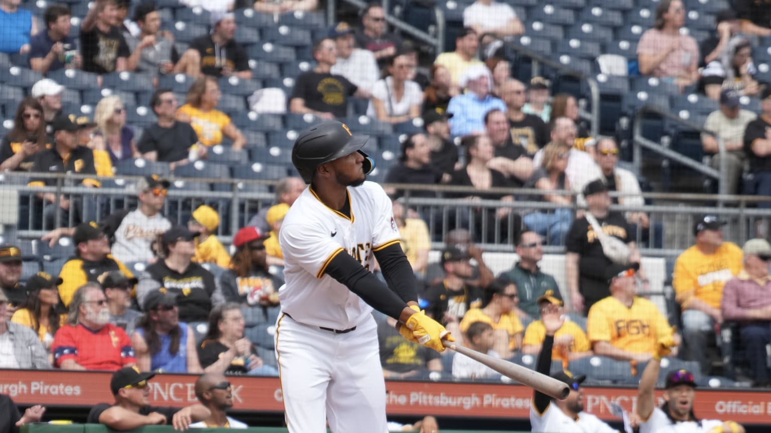 Edward Olivares' two-homer game | 04/09/2024 | Pittsburgh Pirates