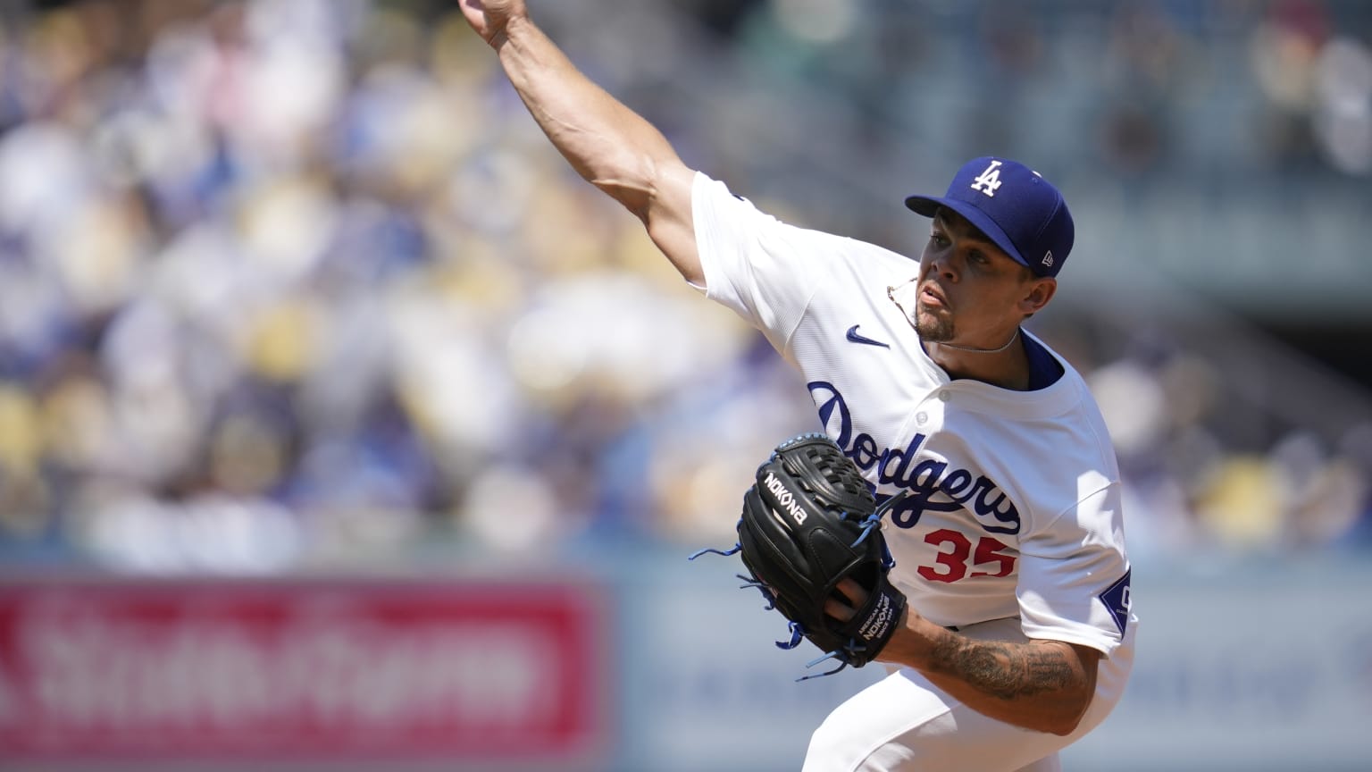 Gavin Stone strikes out seven in strong start | 08/25/2024 | MLB.com