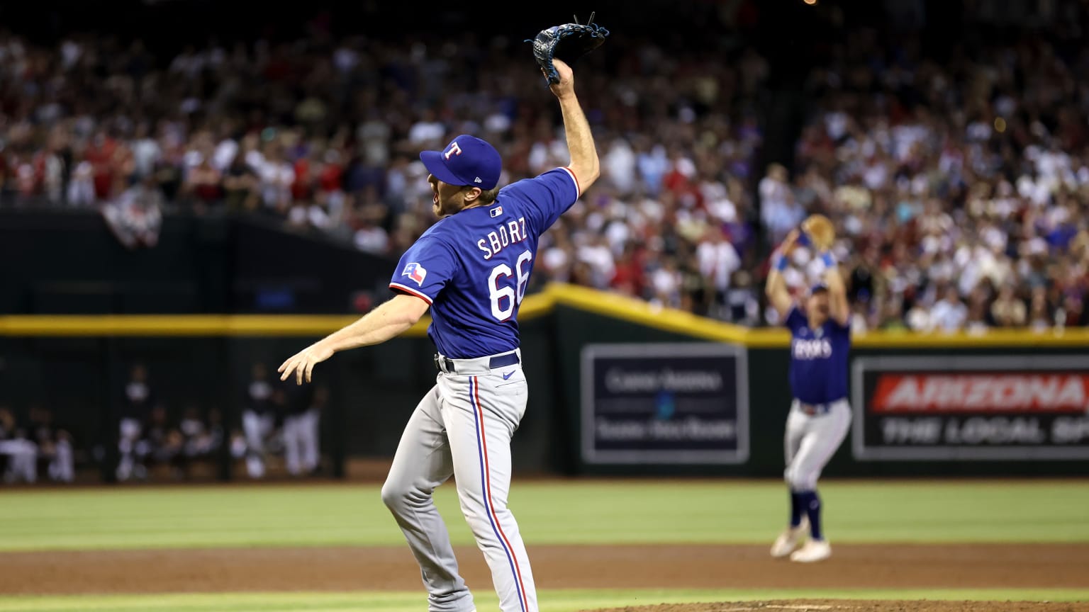 Josh Sborz fans four in 2 1/3 frames during Game 5 | 11/01/2023 | MLB.com