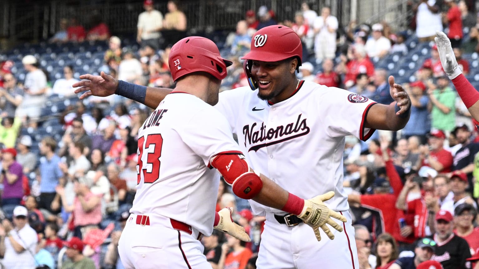 Nathaniel Lowe's two-run home run (4) | 04/22/2025 | MLB.com