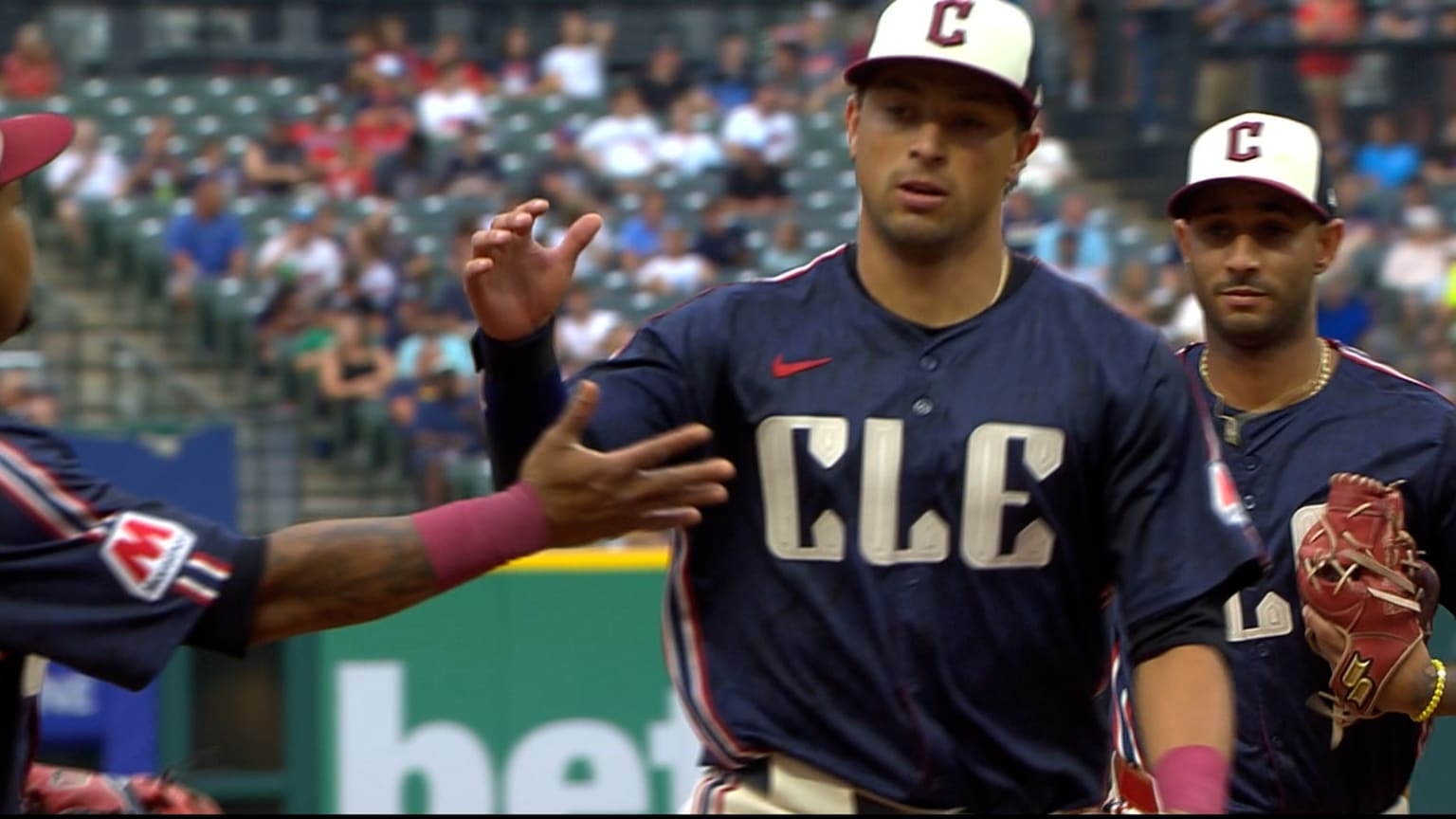 Tyler Freeman's smooth sliding play | 07/22/2024 | Cleveland Guardians