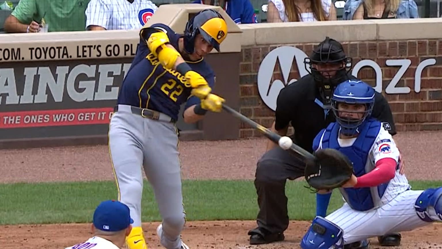 Christian Yelich's solo homer (26) | 08/19/2025 | MLB.com