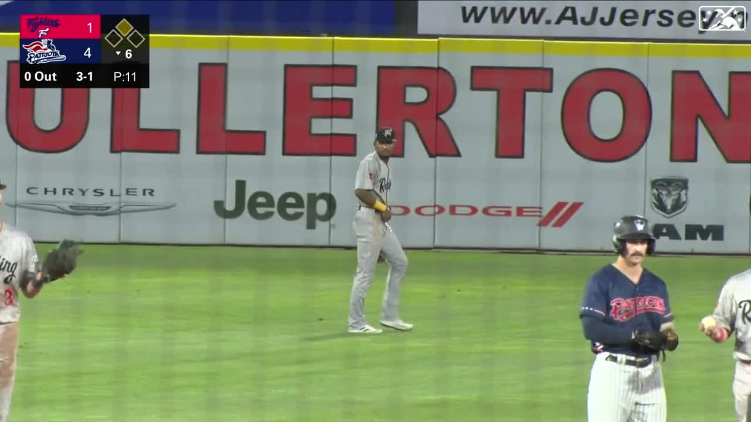 Johan Rojas' diving catch | 05/07/2023 | Lasmayores.com