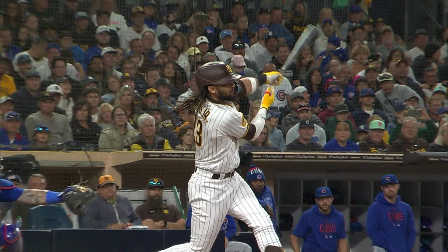 Fernando Tatis Jr. hits a three-run homer in the 8th | 06/03/2023 | MLB.com