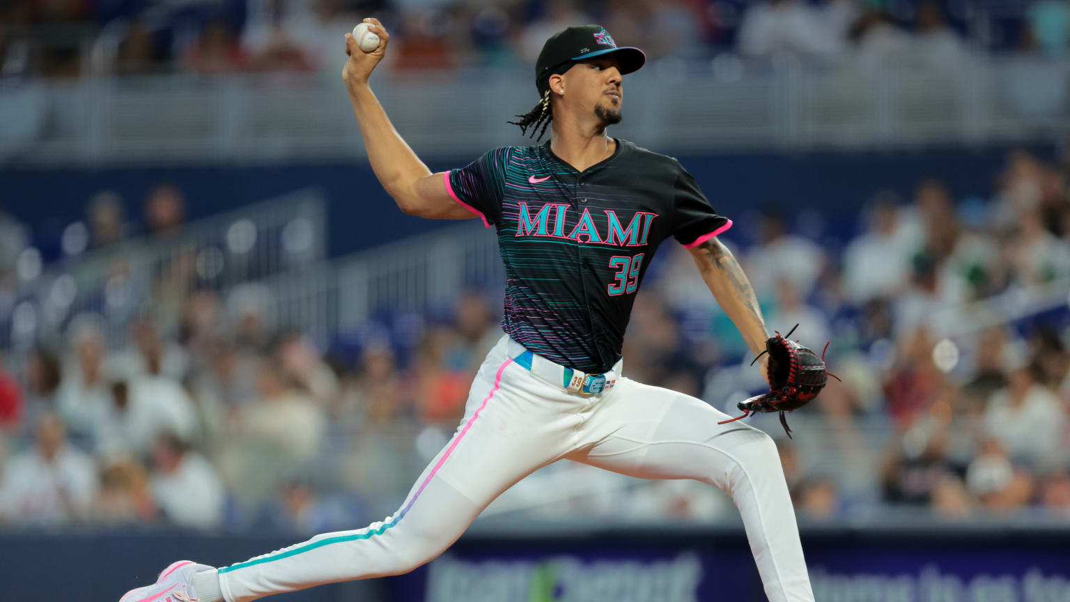 Eury Pérez strikes out Drake Baldwin | 06/21/2025 | Miami Marlins