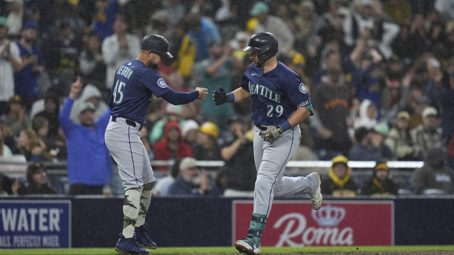Cal Raleigh's go-ahead home run (15) | 05/17/2025 | MLB.com