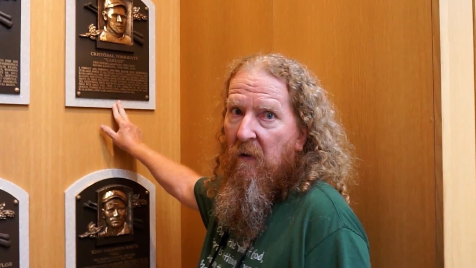 Dr. Fred Worth on unmarked graves | 09/11/2024 | MLB.com