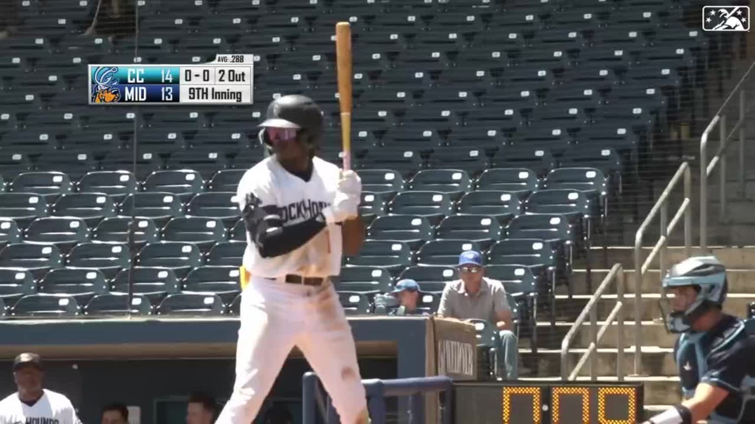 Lawrence Butler hits an RBI knock for the win | 04/25/2023 | Athletics