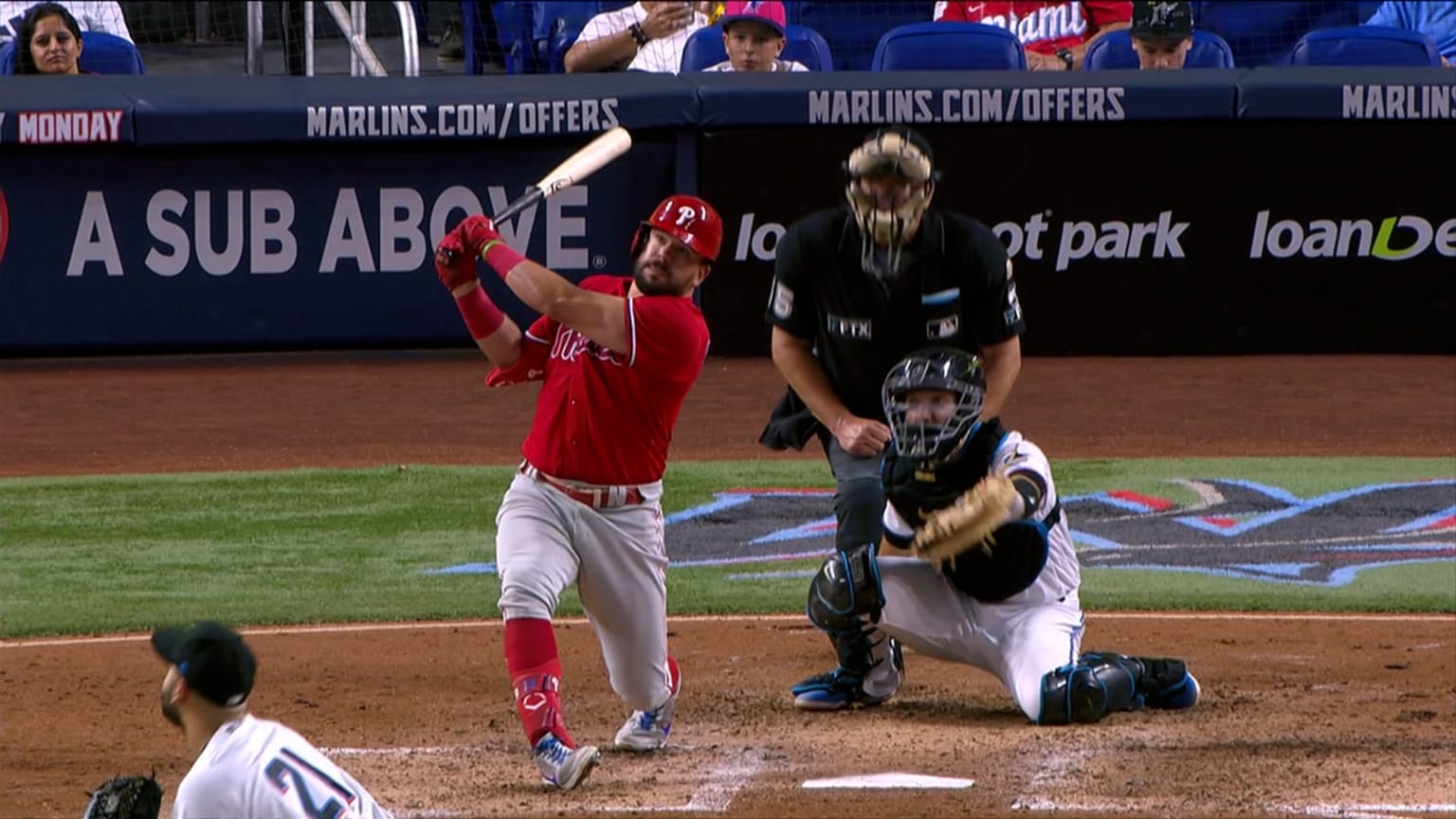 Kyle Schwarber cracks his 38th home run in the 6th | 09/15/2022 ...