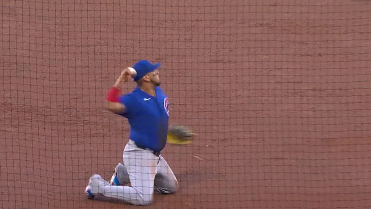 Isaac Paredes' fantastic play at third | 08/27/2024 | Chicago Cubs