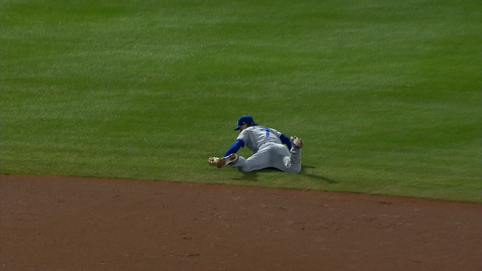Bobby Witt Jr. makes a diving stop at short | 09/16/2022 | Kansas City ...