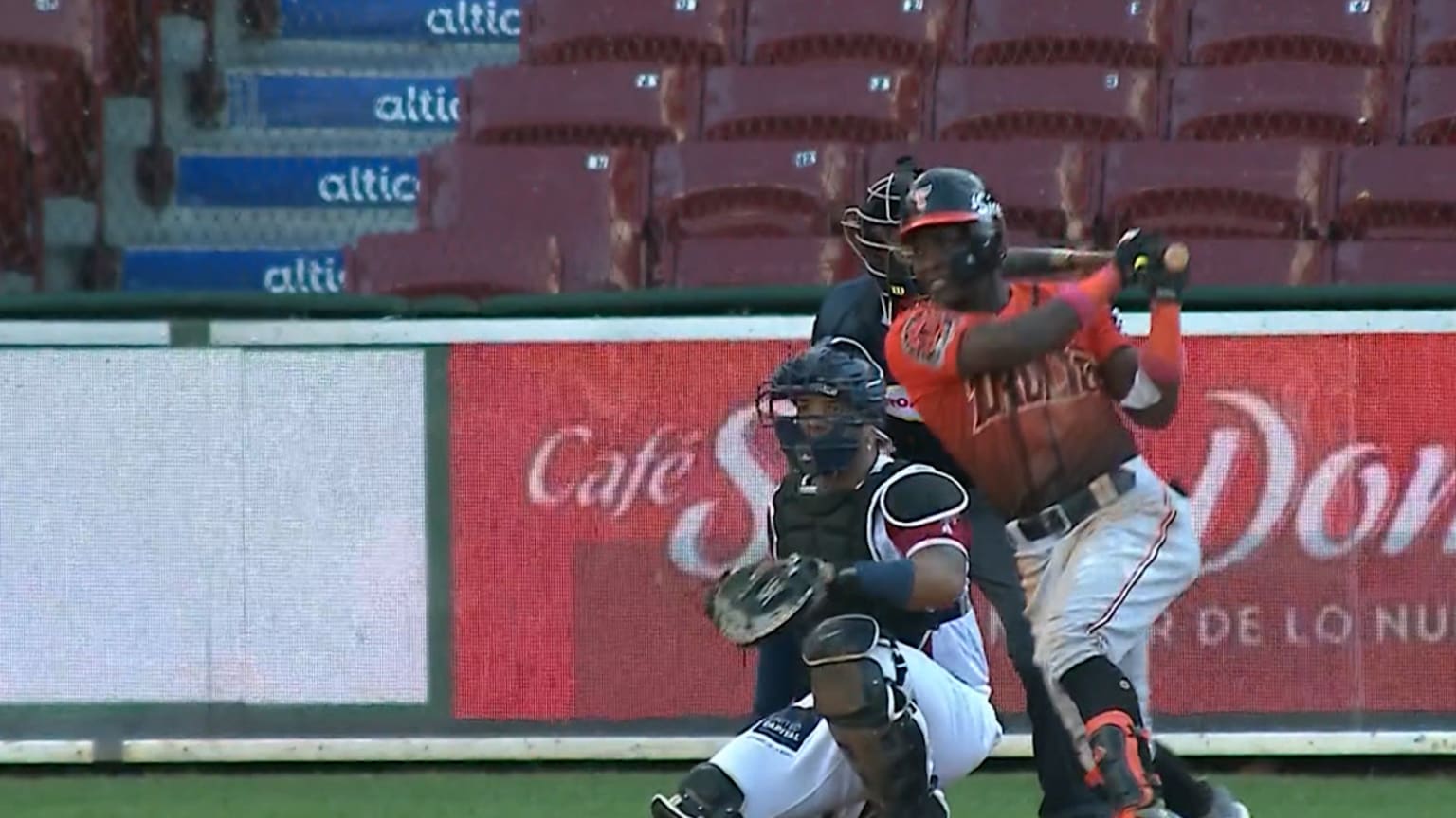 Ronny Simon conecta cuatro hits en tarde perfecta | 07/12/2023 | Los ...