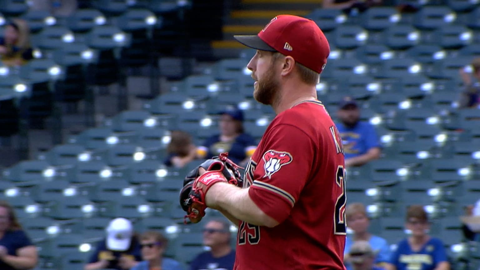 Merrill Kelly strikes out seven Brewers in his start | 10/05/2022 ...