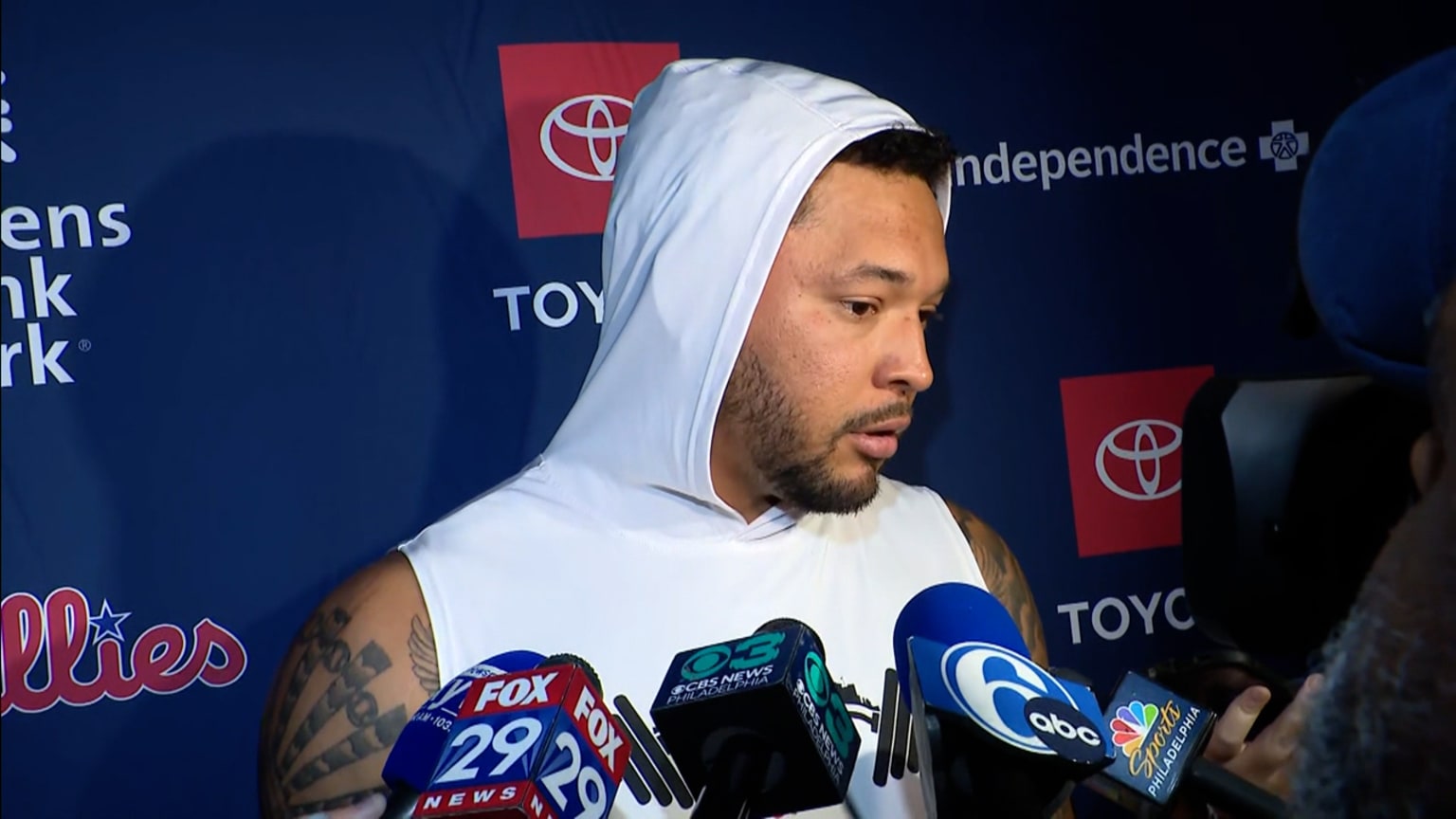 Taijuan Walker on his mom crying after ovation | 04/03/2025 ...