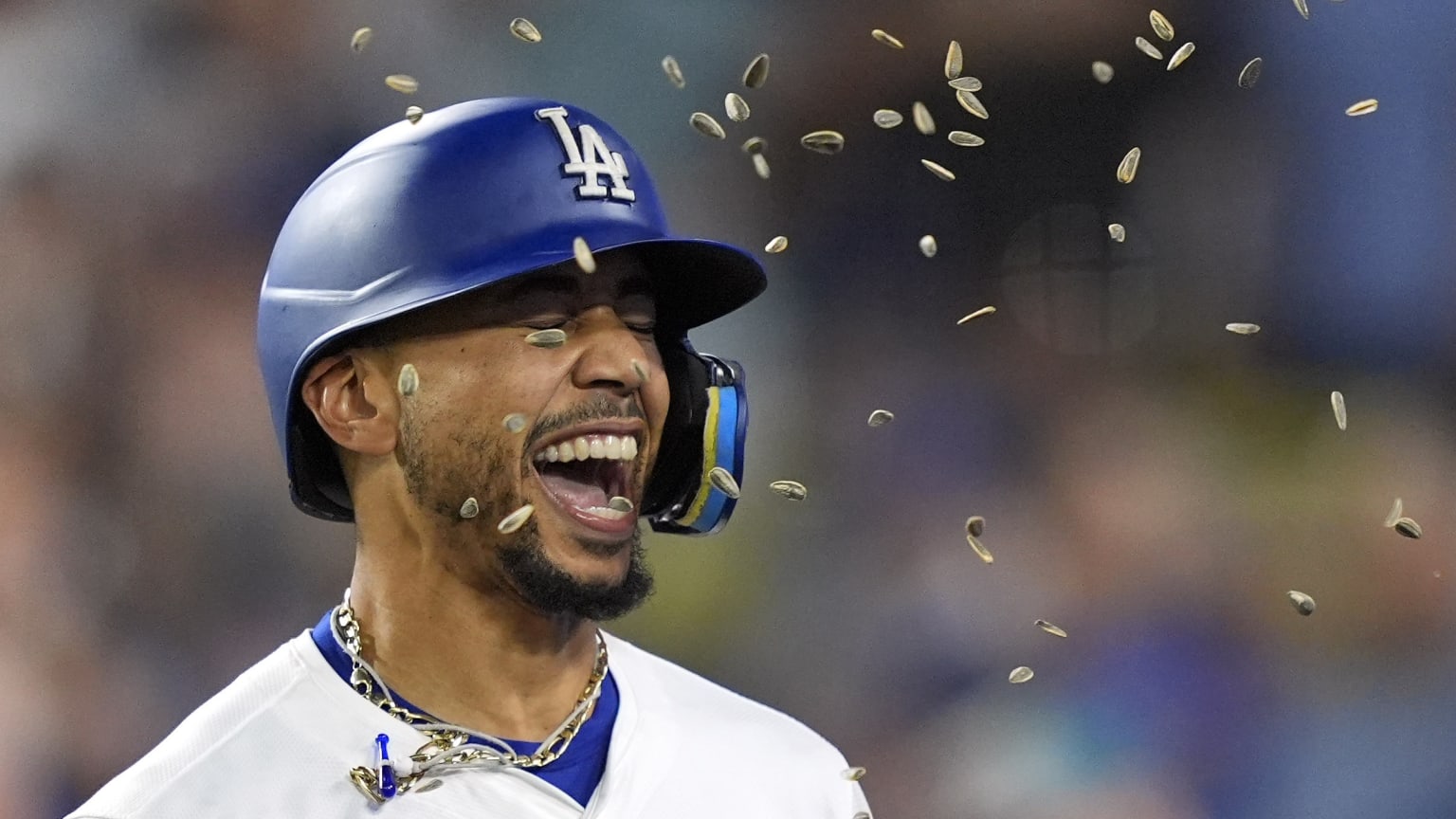 Mookie Betts' two-run homer (17) | 09/09/2024 | Los Angeles Dodgers
