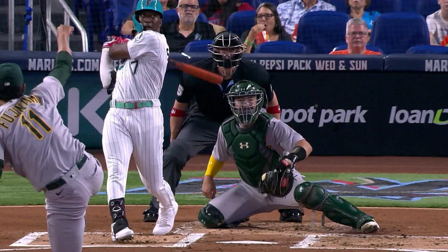 Sánchez hits a 2-run homer to left field in the 1st | 06/02/2023 ...