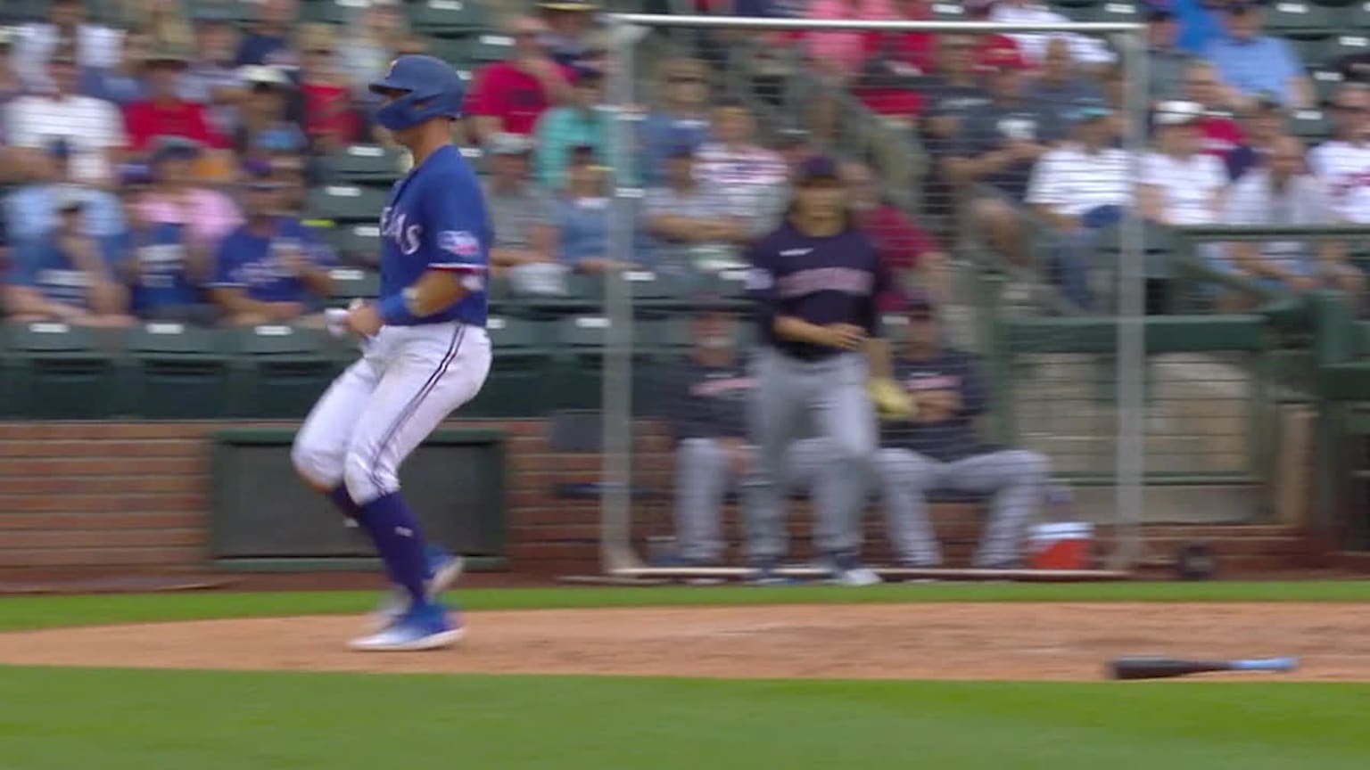 Sandy Leon scores Josh Jung with an RBI single | 03/20/2023 | Texas Rangers