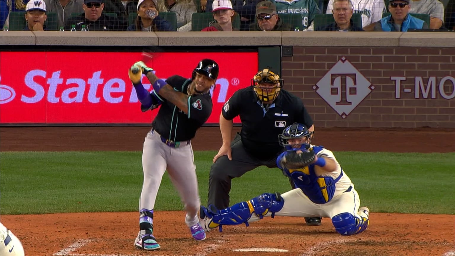 Marte da ventaja a D-backs con doble en la 8va | 28/04/2024 | Los D ...