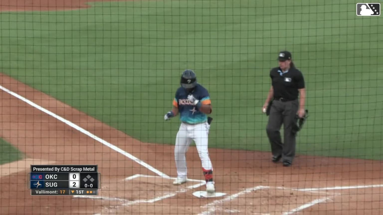 Pedro León's 13th homer of the season | 06/15/2024 | MLB.com