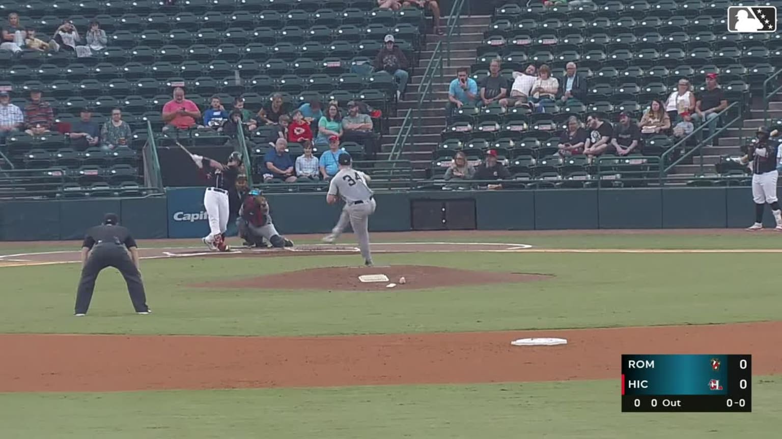 Malcolm Moore's RBI single | 05/09/2024 | Los Rangers de Texas