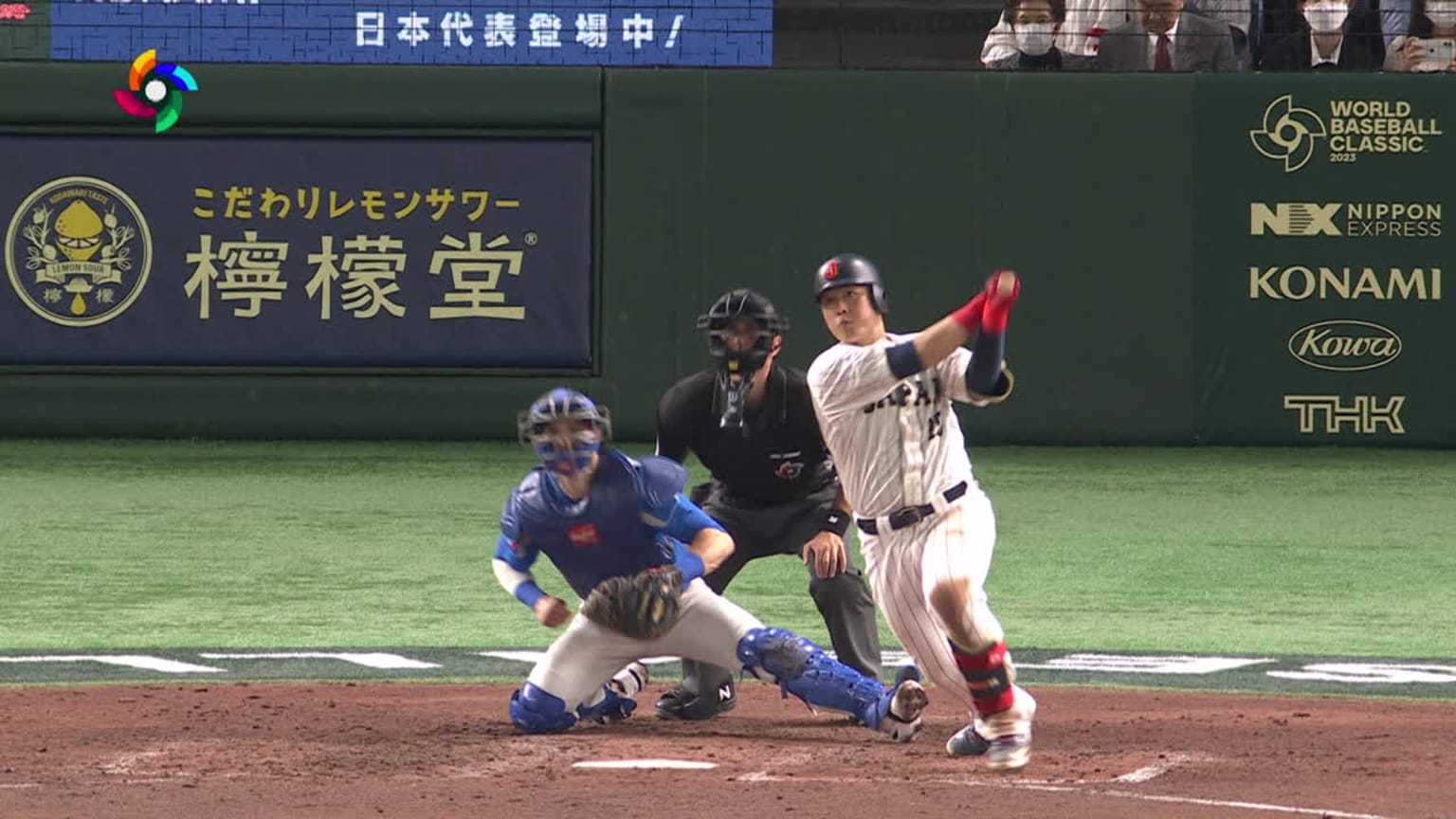 Kazuma Okamoto hits a two-run double in the 5th | 03/16/2023 | MLB.com