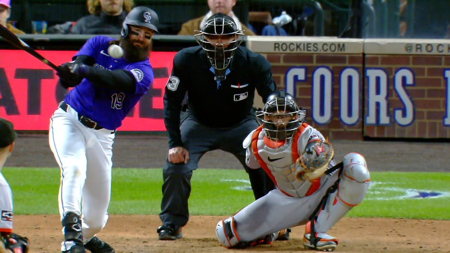 Blackmon produce otra carrera con sencillo | 08/05/2024 | Los Rockies ...