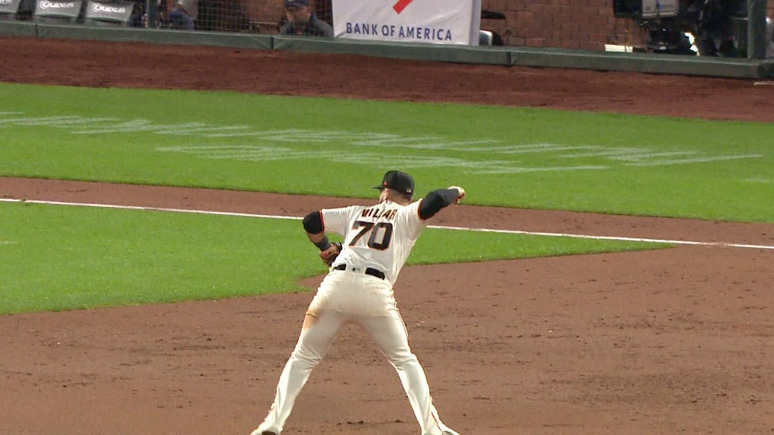 David Villar makes a smooth sliding stop at 3rd base | 09/28/2022 | San ...