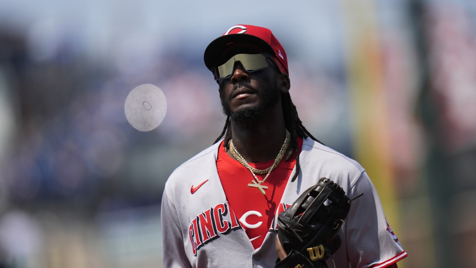 Elly De La Cruz's leaping catch | 08/06/2025 | Cincinnati Reds