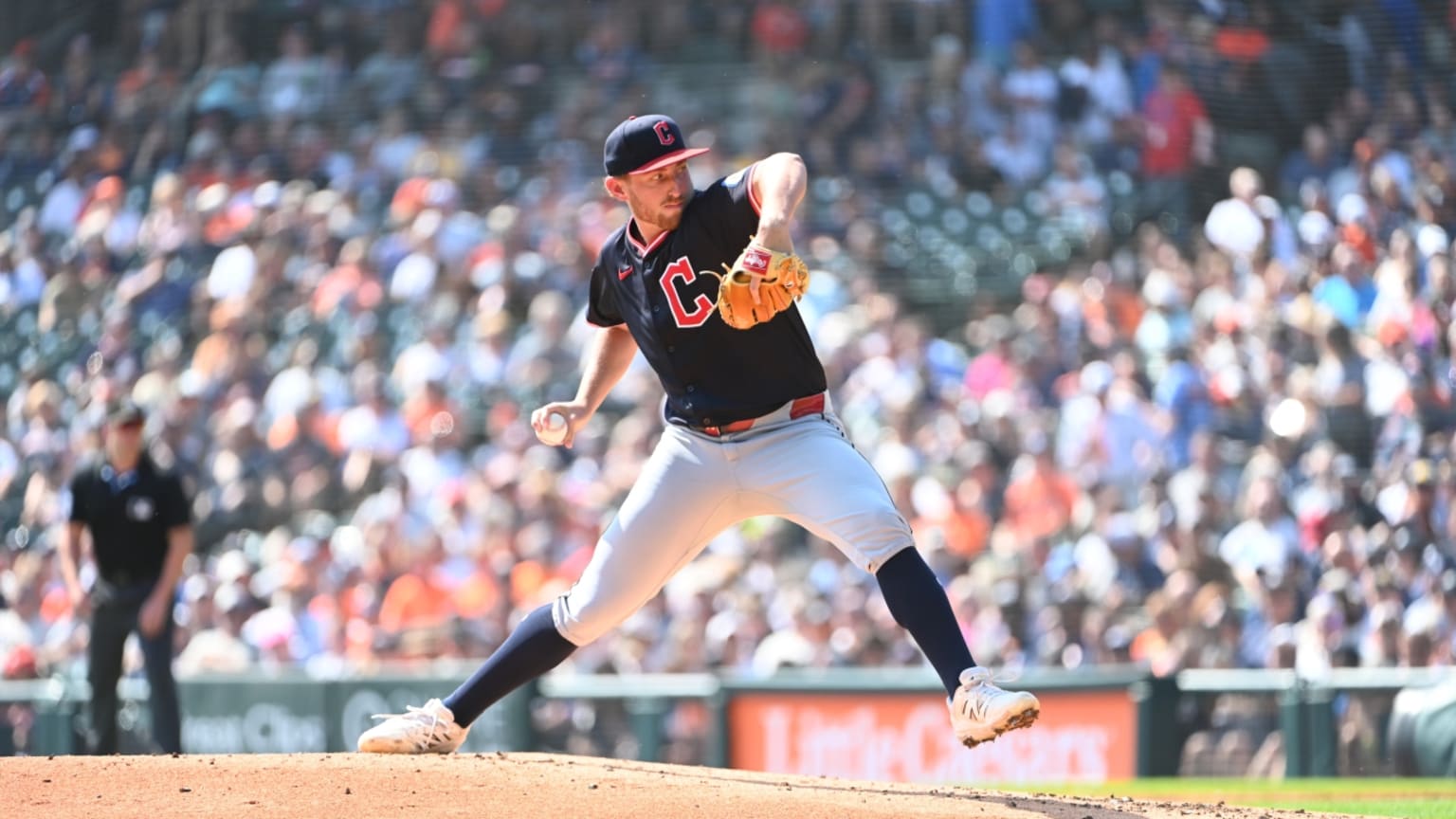 Tanner Bibee strikes out Kerry Carpenter | 09/18/2025 | MLB.com